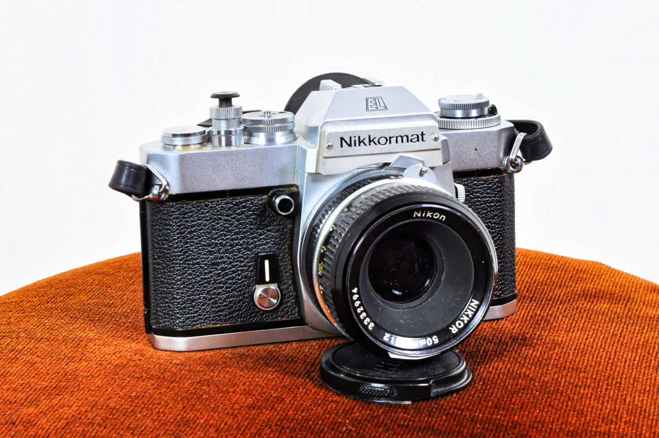 Nikkormat EL + 50mm f/2 - Photosurcour